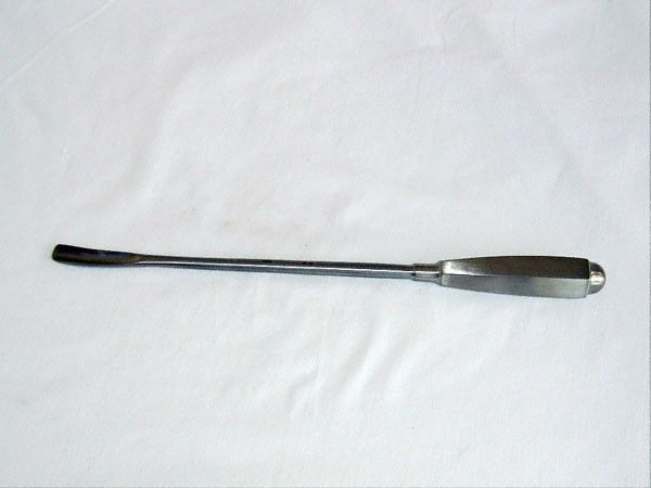 Gouge de Stagnara, manche antidérapant, 30 cm x 10 mm à 118,94