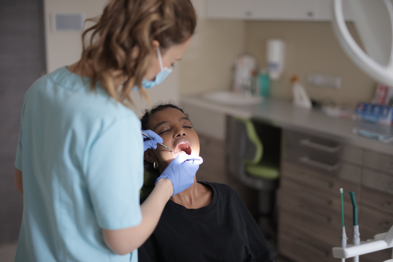 Pourquoi faut-il avoir une bonne hygiène dentaire